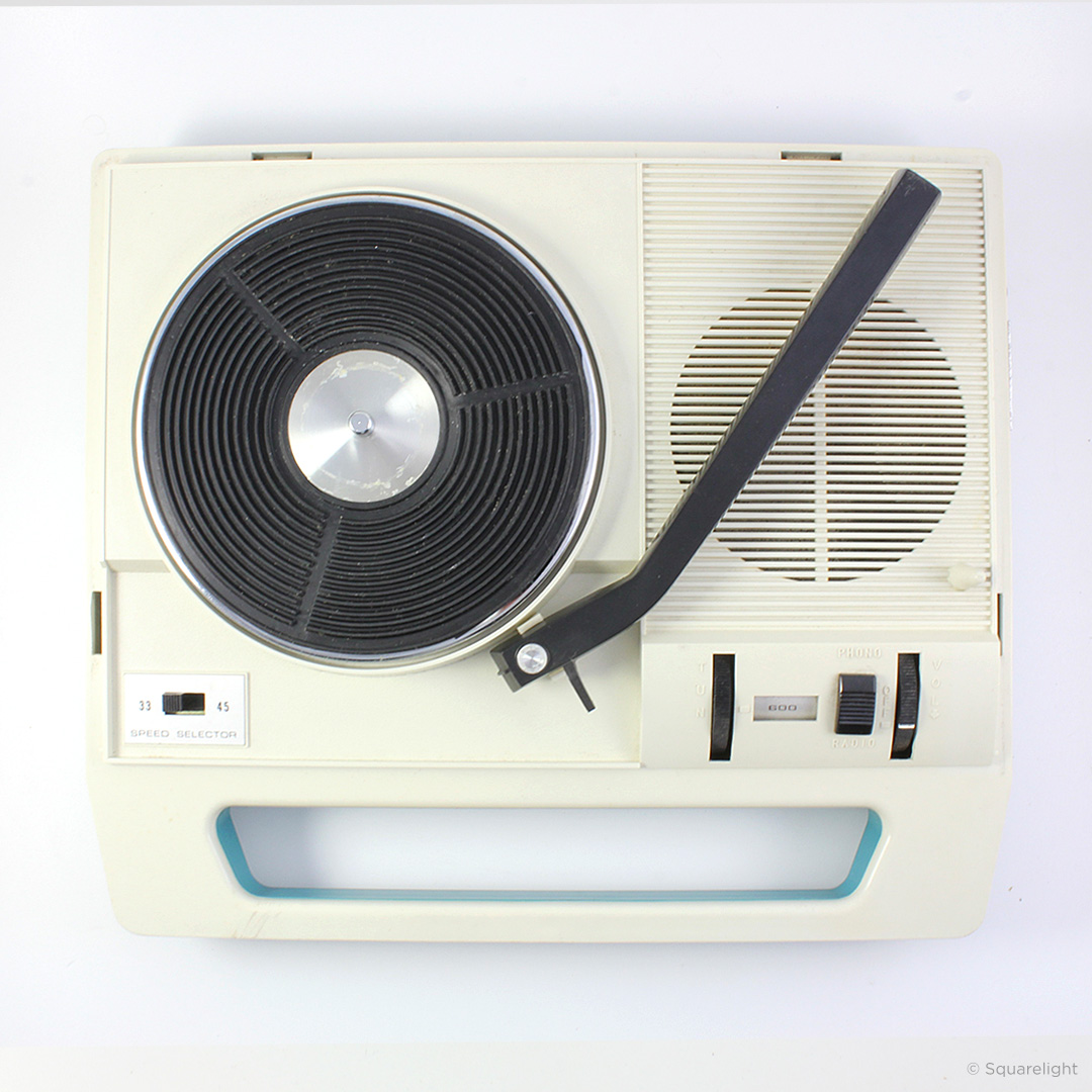 Crown TRP-108W Radio Phonograph – Future Forms