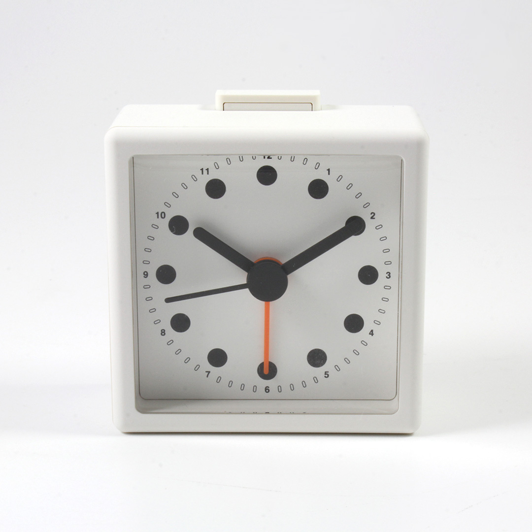 Plus Minus Zero 2.5R Analog Alarm Clock – Future Forms