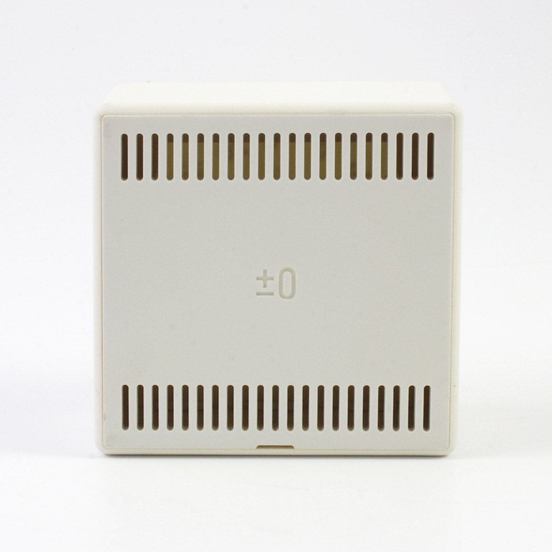 Plus Minus Zero 2.5R Thermohygrometer – Future Forms